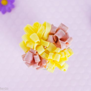 Ham & Egg Flowers - Tutorial - Love At First Bento